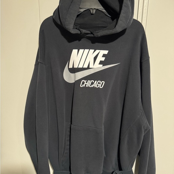 Nike | Sweaters | Nike Black Sweater Classic Athletic Style | Poshmark